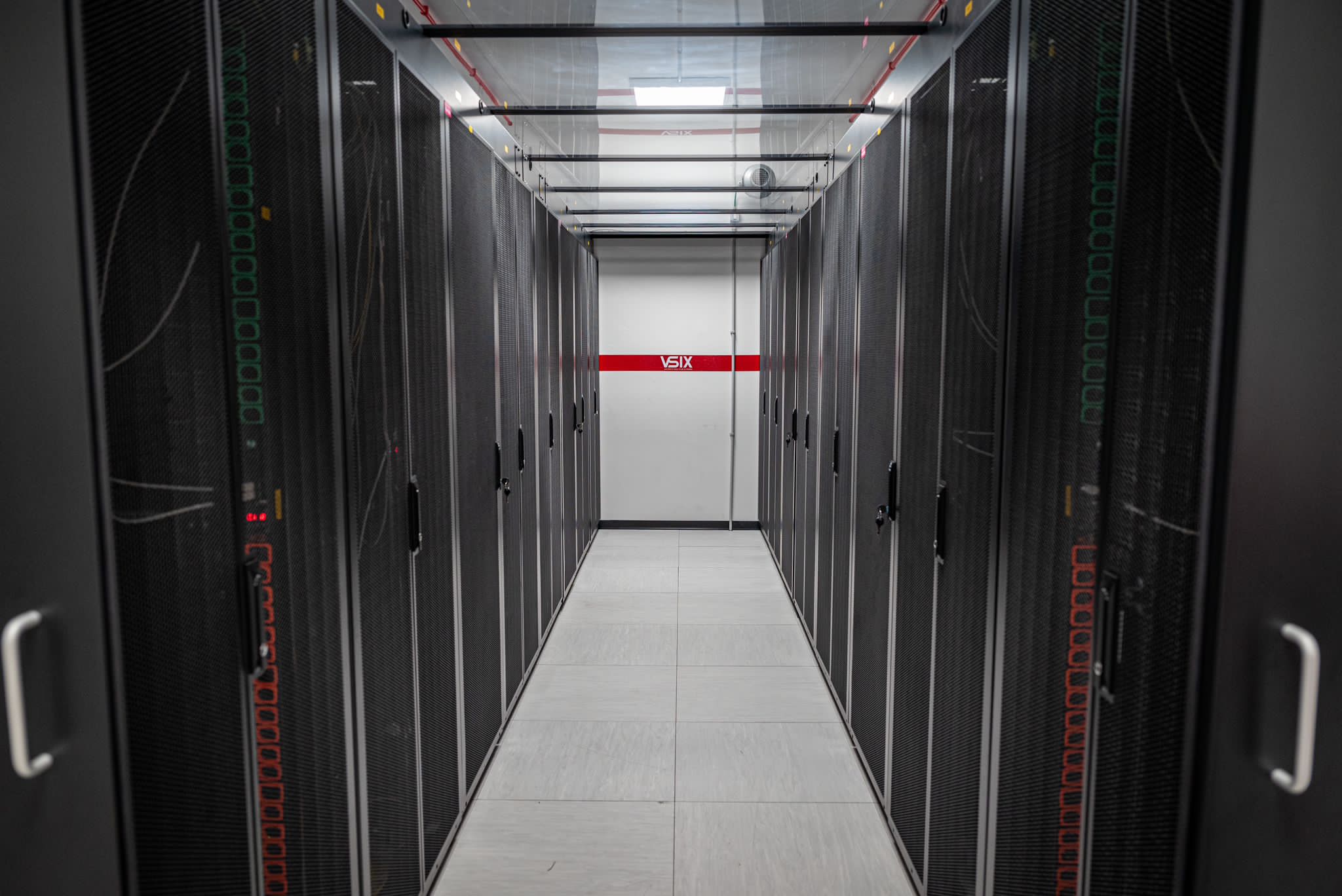 VSIX, l’internet exchange del nord-est d'Italia, inaugura un nuovo data ...